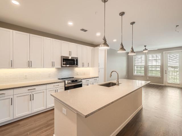 3 BR, 2 BA Apartment 2300 Hooks Street Unit 5416, Clermont, FL 34711