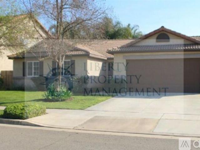 3 BR, 2 BA Apartment 2315 E Victor Ave, Visalia, CA 93292