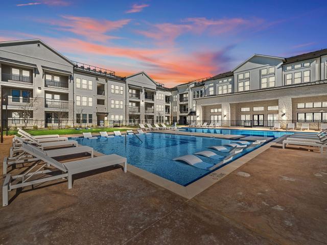 3 BR, 2 BA Apartment 231 Windsor Boulevard Unit 1114, San Marcos, TX 78666