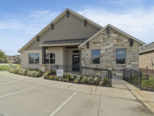 3 BR, 2 BA Apartment 2329 Caroline Court Unit 304RL, Lewisville, TX 75067