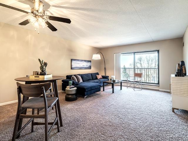 3 BR, 2 BA Apartment 2353 Youngman Avenue West Unit 107, Saint Paul, MN 55116