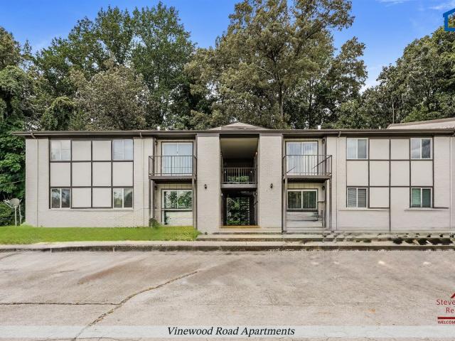 3 BR, 2 BA Apartment 235 Vinewood Rd, Mcminnville, TN 37110