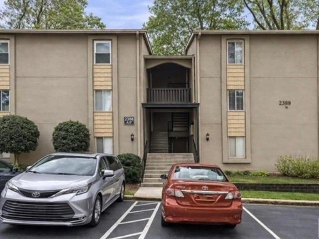 3 BR, 2 BA Apartment 2388 Lawrenceville Highway, Unit D, Decatur, GA 30033