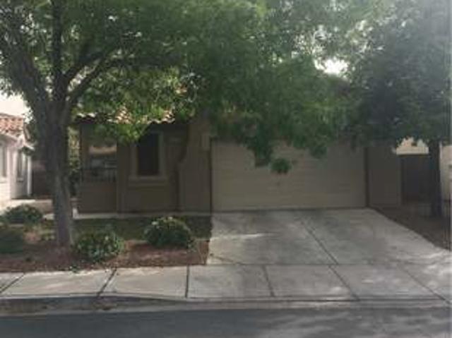 3 BR, 2 BA Apartment 2393 Predera Ave, Henderson, NV 89052