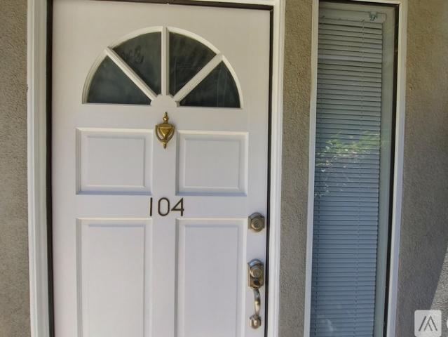 3 BR, 2 BA Apartment 23975 Arroyo Park Drive, Santa Clarita, CA 91355