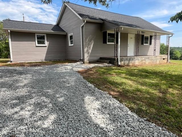 3 BR, 2 BA Apartment 239 Thorn Dr, Spartanburg, SC 29301