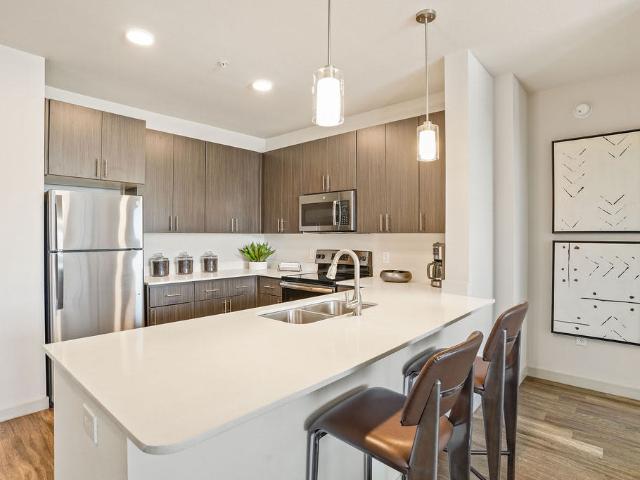 3 BR, 2 BA Apartment 3400 East Southern Avenue Unit 185, Phoenix, AZ 85040