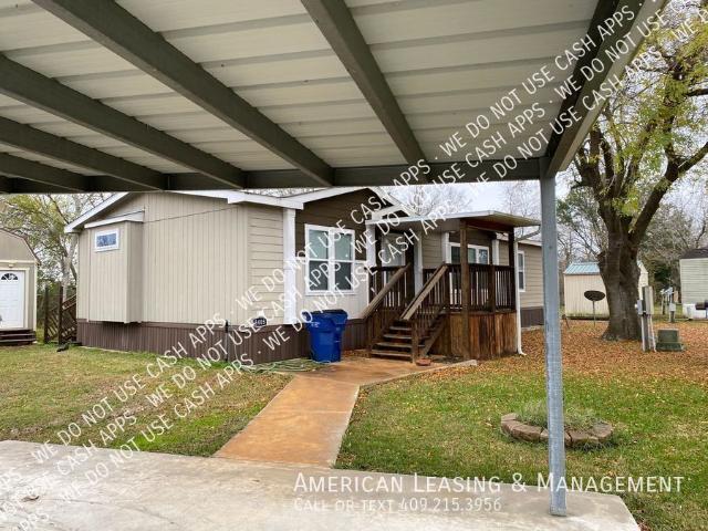 3 BR, 2 BA Apartment 3405 Landrey CT, Nederland, TX 77627