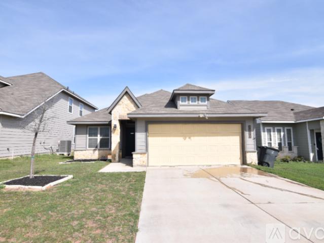 3 BR, 2 BA Apartment 3409 Addison St, Killeen, TX 76542