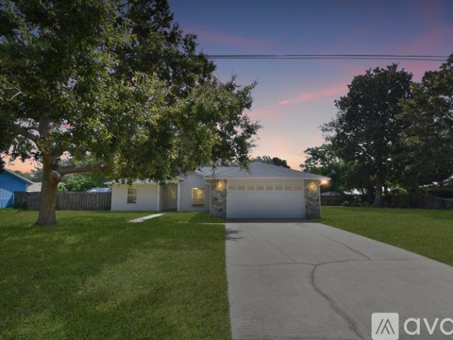 3 BR, 2 BA Apartment 341 Shamrock Rd, St. Augustine, FL 32086