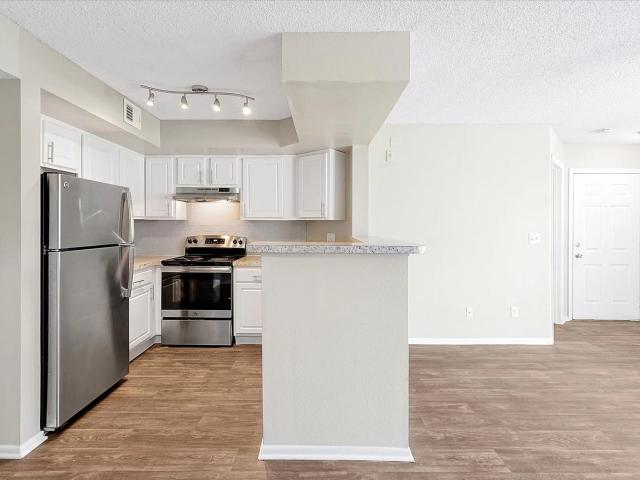 3 BR, 2 BA Apartment 3440 North Goldenrod Road Unit 1016, Winter Park, FL 32792