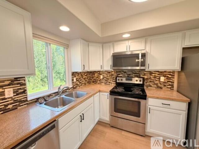 3 BR, 2 BA Apartment 345 East Victor Circle, Unit Unit B, Wasilla, AK 99654