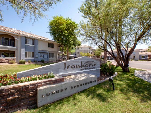 3 BR, 2 BA Apartment 34807 North 32nd Drive Unit 2081, Phoenix, AZ 85086
