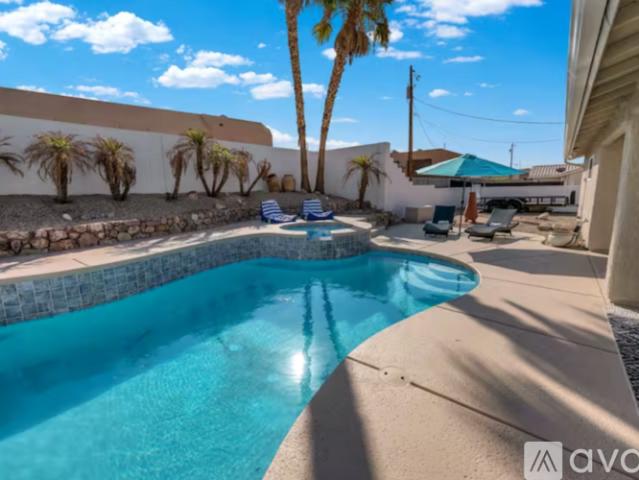 3 BR, 2 BA Apartment 3480 Regal Ln, Lake Havasu City, AZ 86404