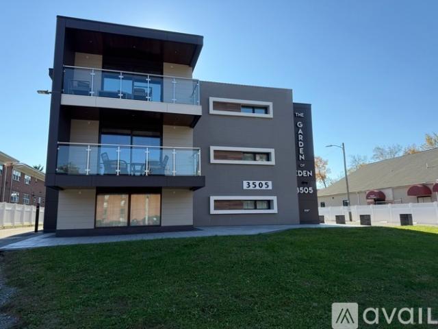 3 BR, 2 BA Apartment 3505 Clarks Ln, Unit B2, Baltimore, MD 21215
