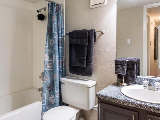 3 BR, 2 BA Apartment 3506 S Fielder Rd, Arlington, TX 76015