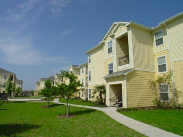3 BR, 2 BA Apartment 3525 S. Sam Houston Parkway E, Houston, TX 77047