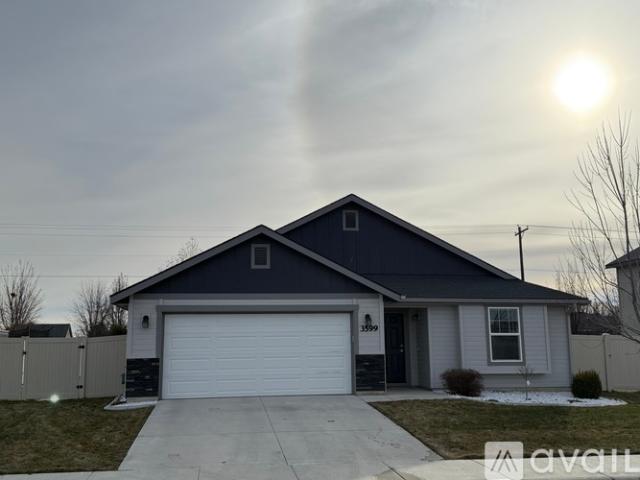 3 BR, 2 BA Apartment 3599 East Warm Creek Avenue, Nampa, ID 83686