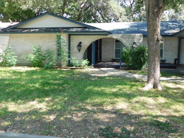3 BR, 2 BA Apartment 3606 Lakefield Drive, San Antonio, TX 78230