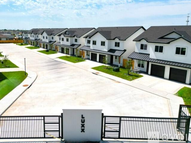 3 BR, 2 BA Apartment 3610 S Veterans Blvd, Unit 01, Edinburg, TX 78542