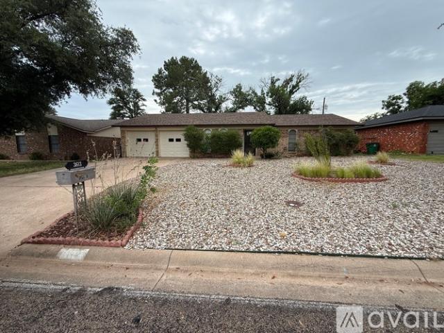 3 BR, 2 BA Apartment 3613 Old Post Circle, San Angelo, TX 76904