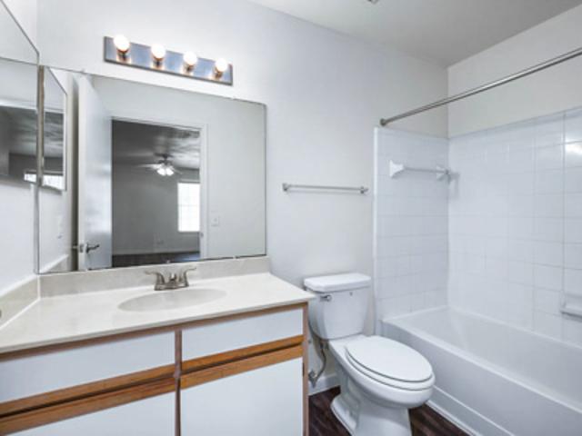 3 BR, 2 BA Apartment 3625 Wellborn Rd Unit 6 608, Bryan, TX 77801