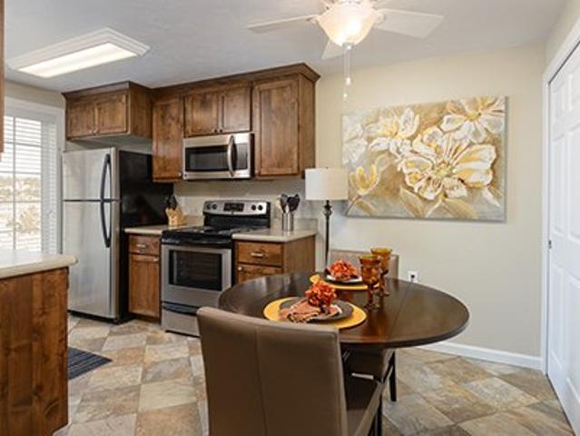 3 BR, 2 BA Apartment 366 SW M St Madras, OR 97741