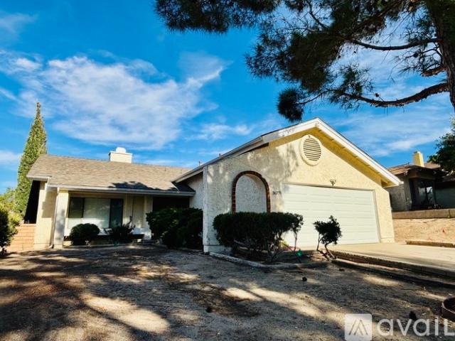 3 BR, 2 BA Apartment 36778 Spanish Broom Dr, Palmdale, CA 93550