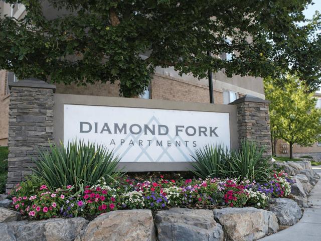 3 BR, 2 BA Apartment 368 N Diamond Fork Loop Unit B 207, Spanish Fork, UT 84660