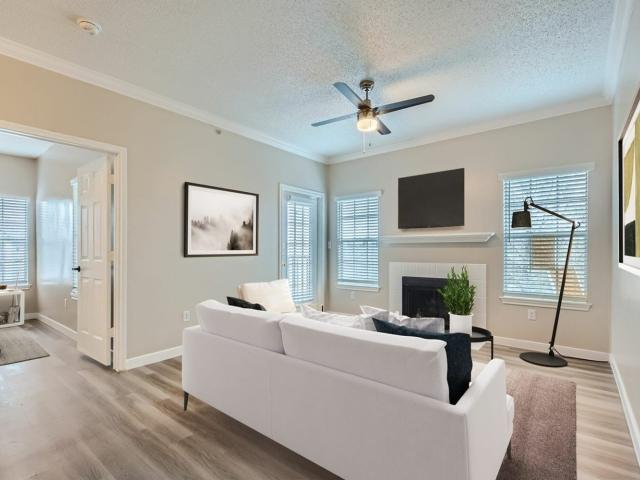 3 BR, 2 BA Apartment 3700 Poteet Dr Unit 514, Mesquite, TX 75150