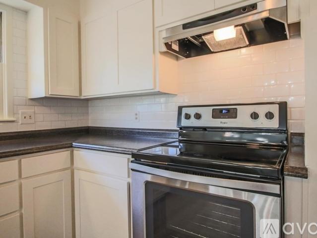 3 BR, 2 BA Apartment 3703 38th Street, Lubbock, TX 79413
