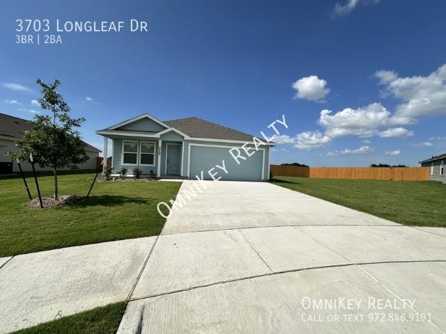 3 BR, 2 BA Apartment 3703 Longleaf Dr, Sherman, TX 75092