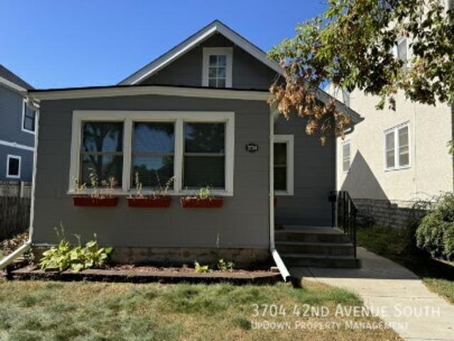 3 BR, 2 BA Apartment 3704 42nd Avenue South, Minneapolis, MN 55406