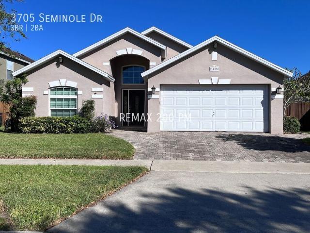 3 BR, 2 BA Apartment 3705 Seminole Dr, Orlando, FL 32812