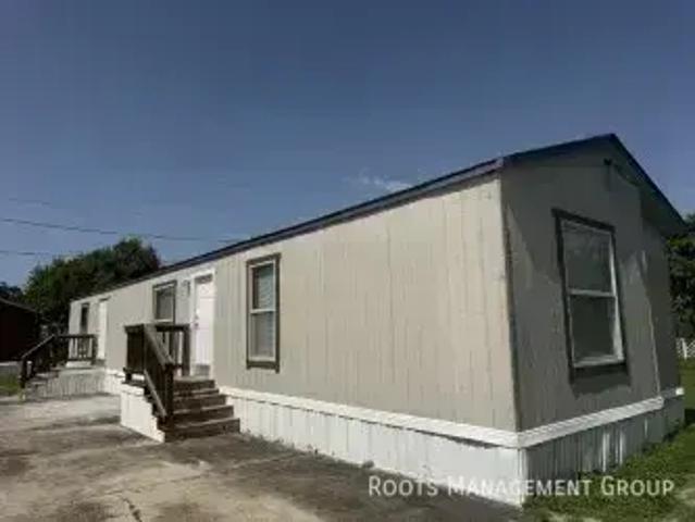 3 BR, 2 BA Apartment 3707 E US Business 83, #223, Donna, TX 78537