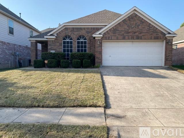 3 BR, 2 BA Apartment 3709 Aldersyde Drive, Fort Worth, TX 76244
