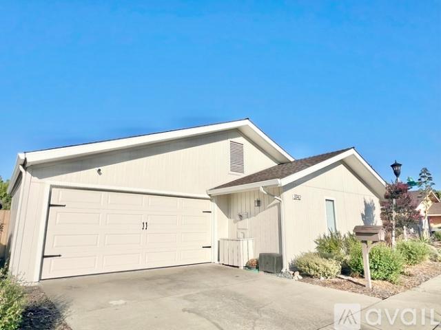 3 BR, 2 BA Apartment 3742 Mortensen Road, San Leandro, CA 94578