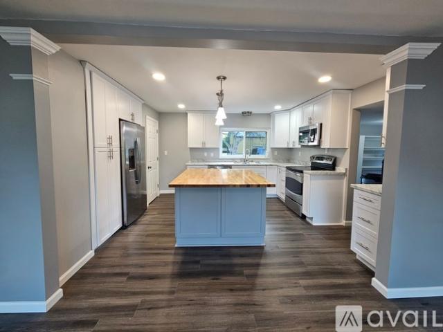 3 BR, 2 BA Apartment 3760 West Oregon Road, Lapeer, MI 48446