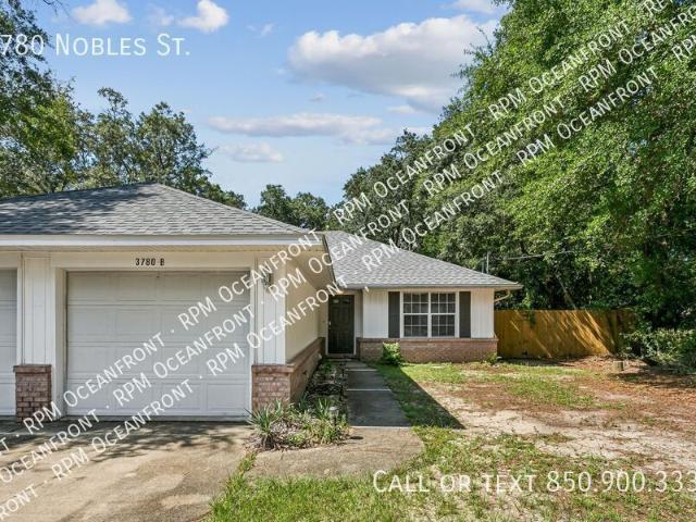 3 BR, 2 BA Apartment 3780 Nobles St Pensacola, FL 32514