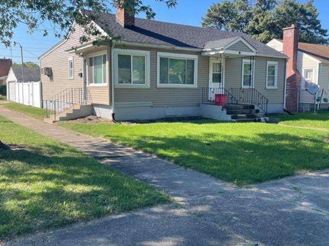 3 BR, 2 BA Apartment 3788 Lincoln Street, Gary, IN 46408