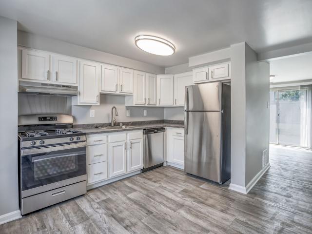 3 BR, 2 BA Apartment 37 Alberge Ln Unit ALBER124, Middle River, MD 21220