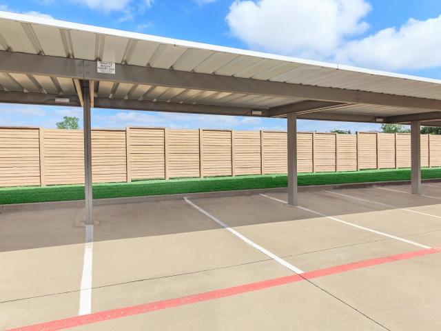 3 BR, 2 BA Apartment 3801 Sycamore School Rd Unit 4 04 0420, Fort Worth, TX 76133