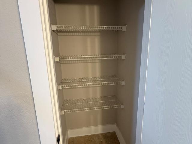 3 BR, 2 BA Apartment 3819 Banks Ridge Lane, Katy, TX 77449