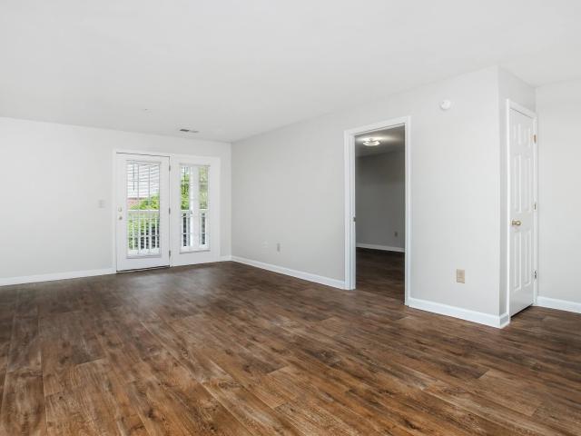 3 BR, 2 BA Apartment 3825 Hixson Pike Unit 324, Chattanooga, TN 37415