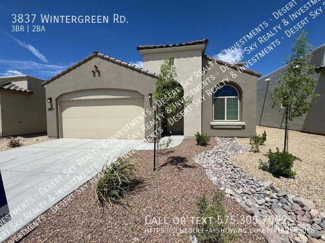 3 BR, 2 BA Apartment 3837 Wintergreen Rd Las Cruces, NM 88012
