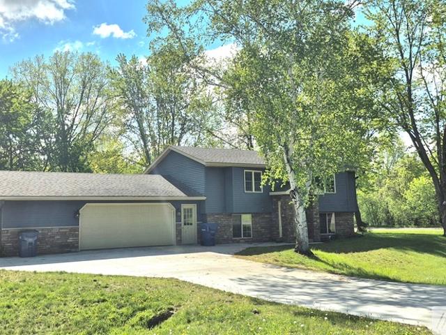 3 BR, 2 BA Apartment 3840 Richter Ave, St. Cloud, MN 56301