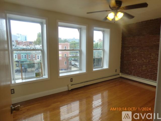 3 BR, 2 BA Apartment 3845 Hamilton St, Unit 3, Philadelphia, PA 19104