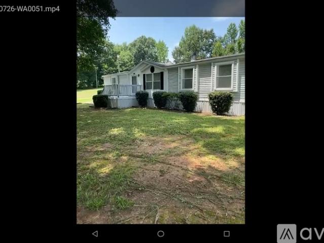 3 BR, 2 BA Apartment 392 Co Rd 517, Valley Grande, AL 36703