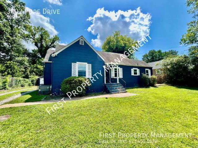 3 BR, 2 BA Apartment 3002 Pope Drive, Chattanooga, TN 37404