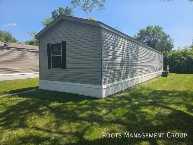 3 BR, 2 BA Apartment 3004 Gemini Street, Saginaw, MI 48601